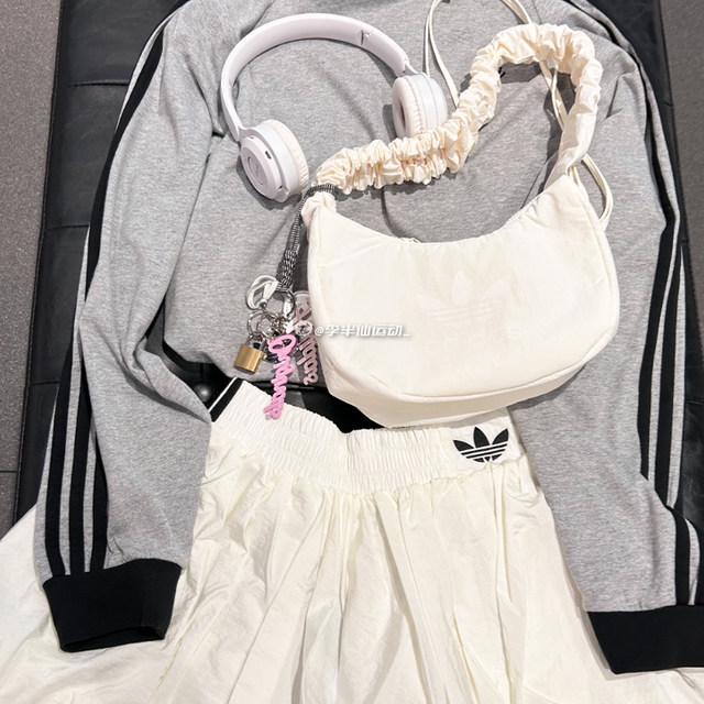 AdidasOriginals Clover Classic Cloud Shoulder Bag Cloud Bag Underarm ...