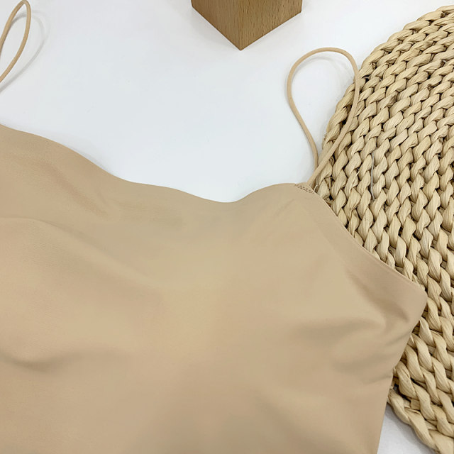 Mid -length thin band beautiful back tube top thin ice silk with a word ...