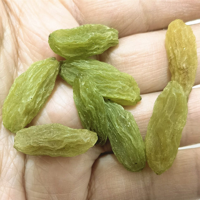 Raisins Xinjiang super large 24-year-old new arrival super large Green ...