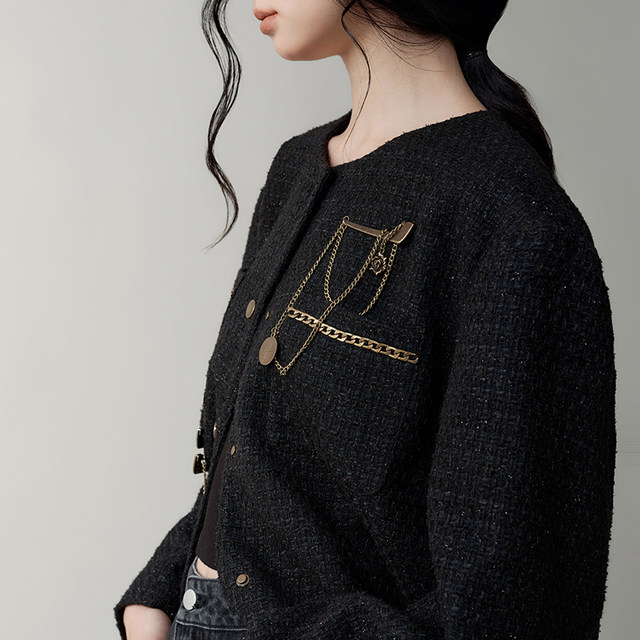 Genesis Yuan's early autumn temperament, high-end mixed yarn texture ...