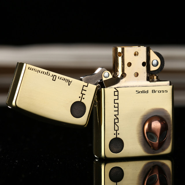 Zippo lighter genuine pure copper alien Zippo kerosene windproof collection grade men's genuine ...