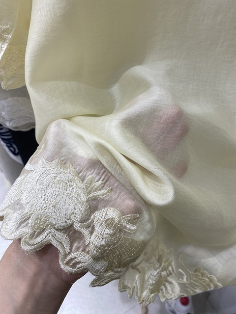 Han Xia new Korean style fashionable and versatile slim lace splicing ...