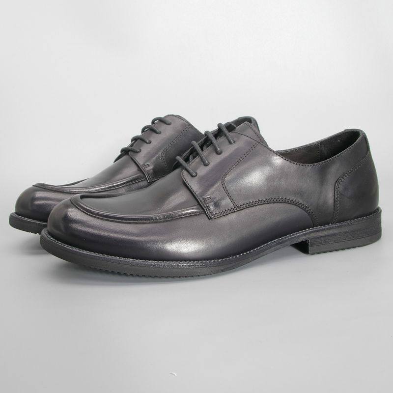 Pick up leaked Guangzhou cattle goods, washed horsehide men's business ...