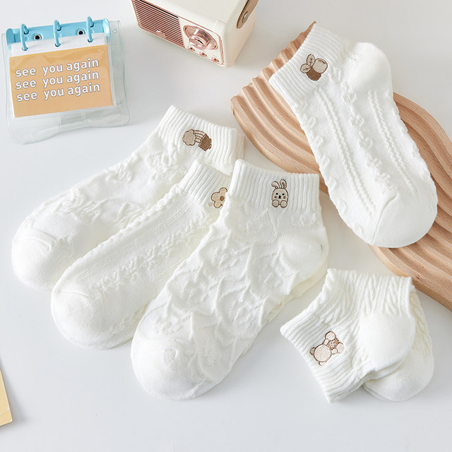 Socks summer net eye breathable socks female white Korean cartoon ship ...