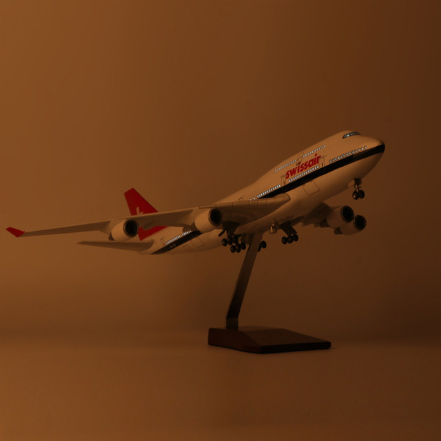 Bring wheels and lights, Swiss Airlines 747 passenger aircraft model ...