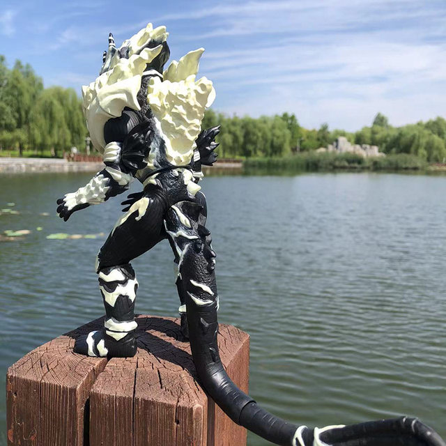 Large soft plastic Godzilla monster monster x Caesar Ghidorah three ...