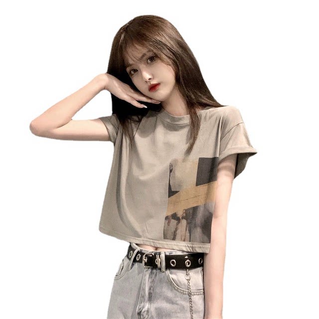 Unique and chic short-sleeved white t-shirt for women, short shoulder ...