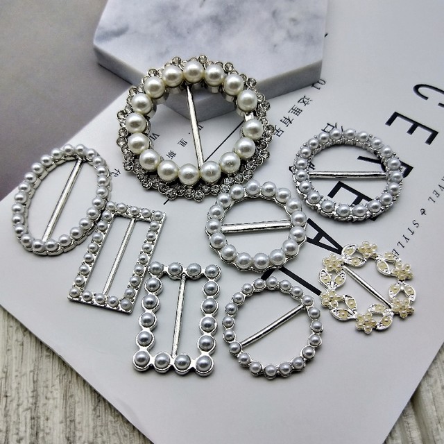 K-Style of Simple Metal Day Buckle, Personalized and Versatile Pearl ...