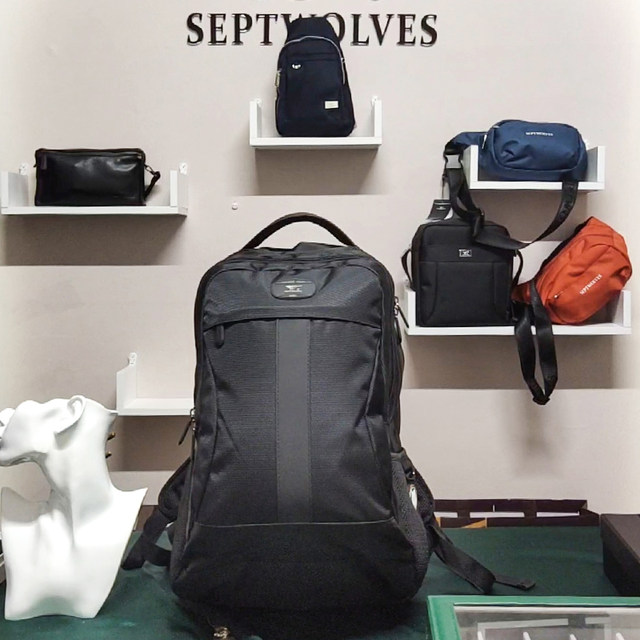 Septwolves backpack large capacity travel men's backpack leisure travel ...