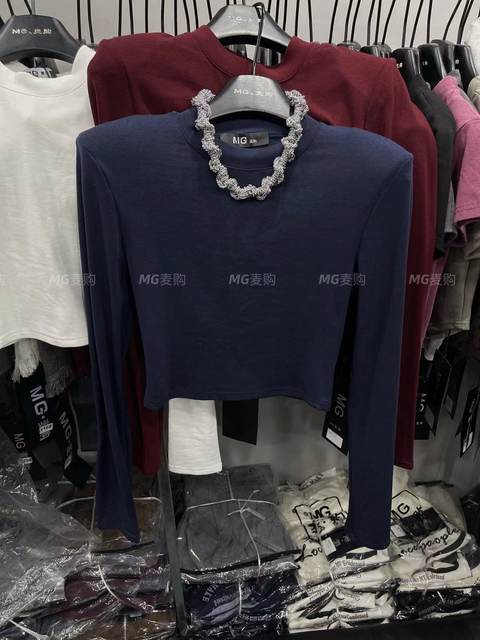 It is easy to wear for yourself~ high-end basic style shoulder pads and ...