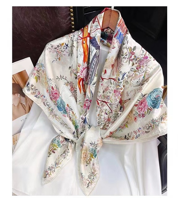 Live Broadcast Exclusive Link, Unique Items on Flash Sale, Minor Dirt ...