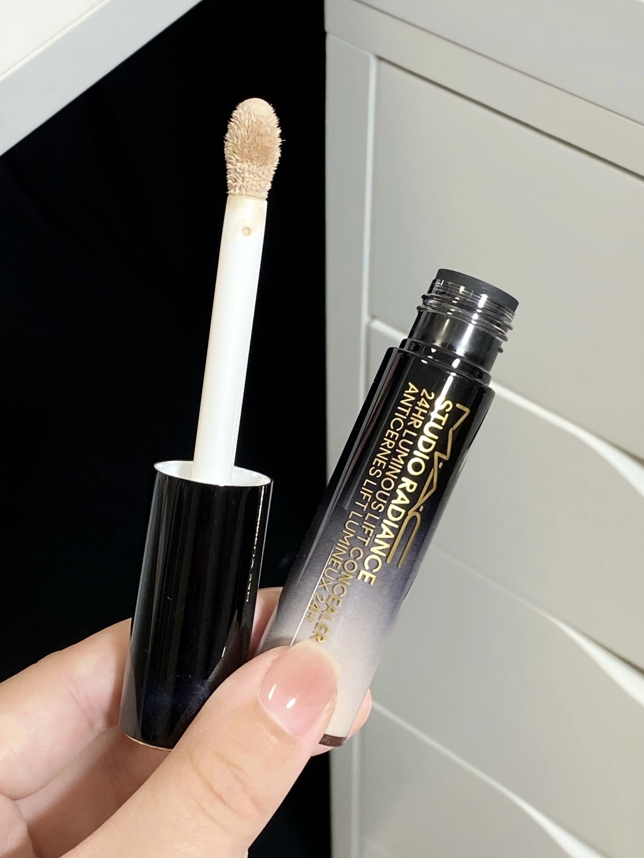 New! Mac/Charm Art New Spotlight Concealer to Brighten Tear Troughs ...
