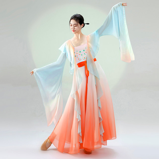 Xia Hui's daughter's love is the same classical dance ancient style ...