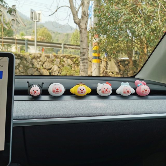 Cute little beaver loopy car aromatherapy perfume car ornaments Ruby ...