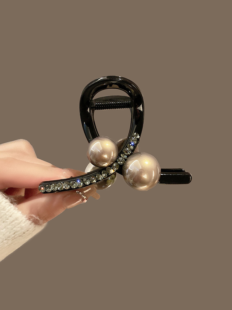 Temperament pearl grab clip large 2024 new hair clip for women's back ...