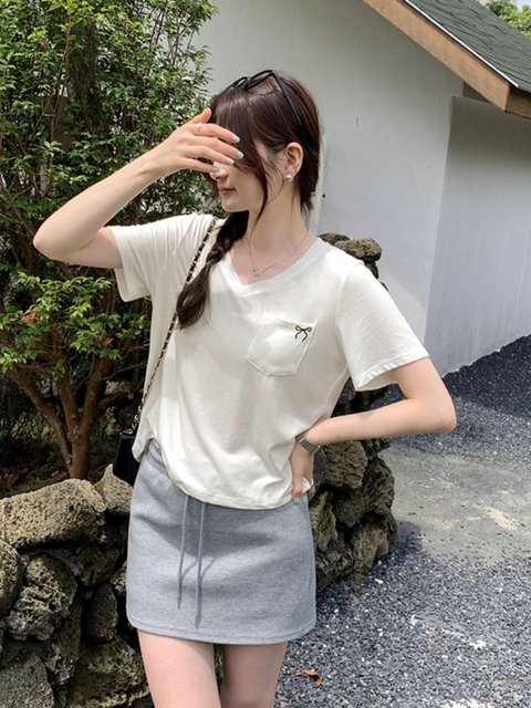 New bow embroidered V-neck short-sleeved T-shirt for women's summer new basic white loose casual ...