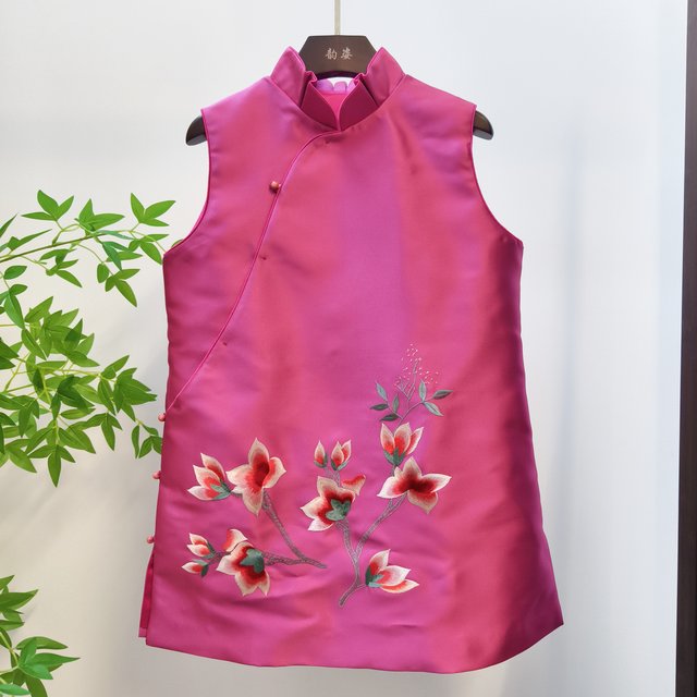 Xiazi Chen style Chinese style modified embroidered short cheongsam top ...