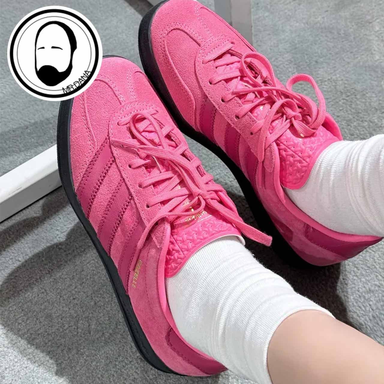 Adidas Adidas clover T-toe shoes GAZELLE pink women's sports moral ...