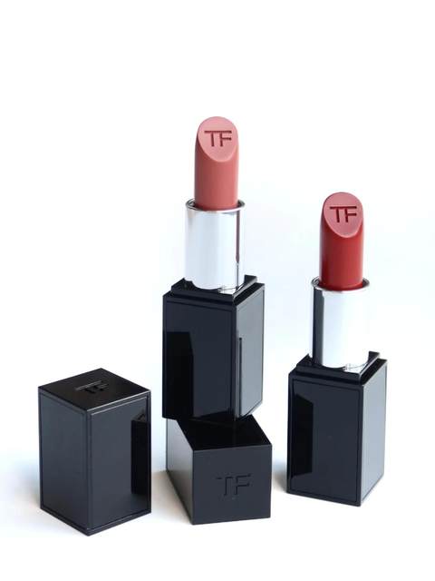 TomFord TF Tom Ford temptation black lacquer limited lipstick black tube lipstick 16 100