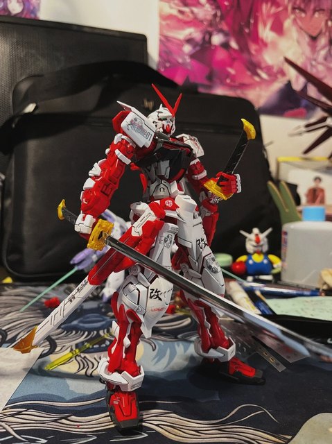 Gundam New Gundam Model Taipan HG Red Heretic Strikes Freedom Unicorn ...