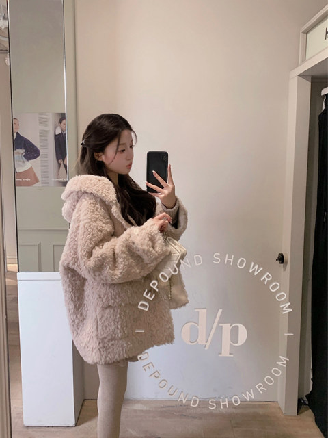 Cute Ja, milky, soft, loose, sweet style, hooded lamb fur coat for ...