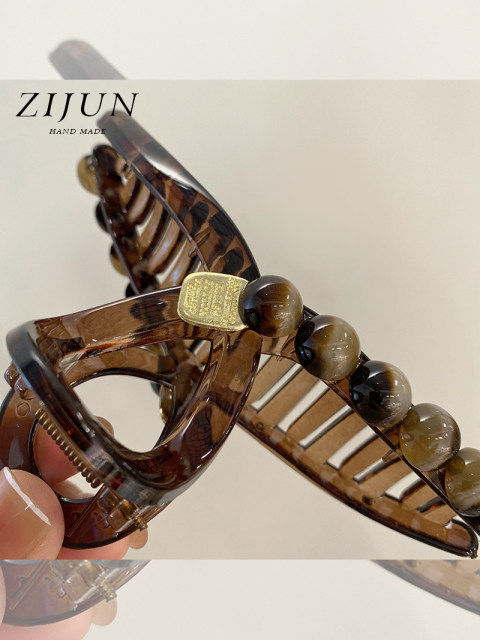 Advanced sensor Millar grabbing the new female hair volume, multiple ...