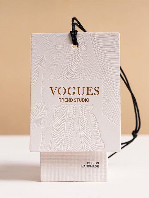 Men's and women's clothing tag card customization Clothing tag ...