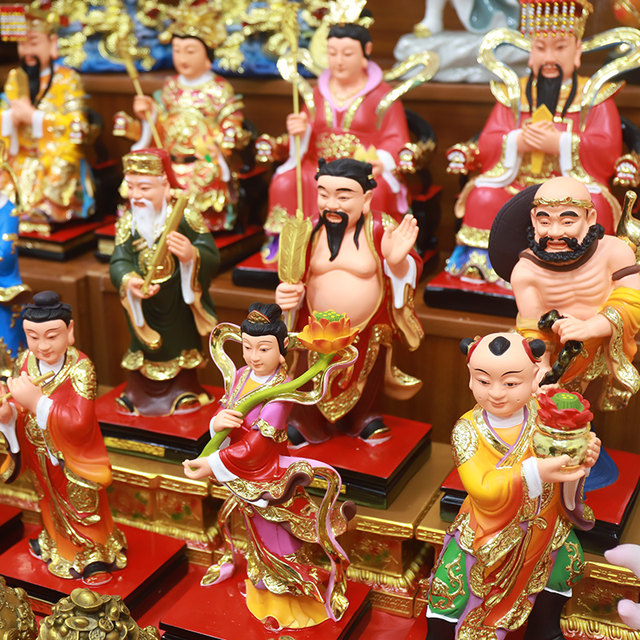 Ciyuange Eight Immortals Crossing the Sea Figurines: Eight Immortals ...