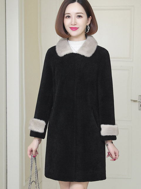 Sheep shear coat for women new 2025 winter middle-aged mother mink fur ...