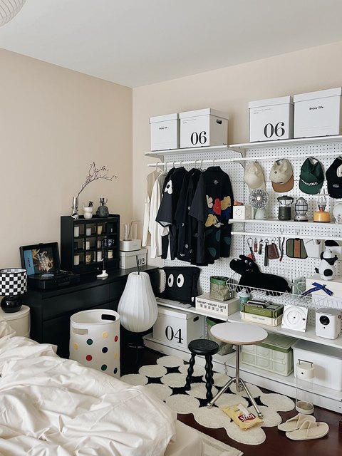 Exempting wall iron hat 19 bedroom storage simple metal cave board open ...