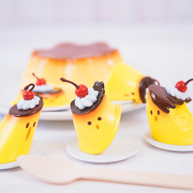 Japan's genuine QUALIA dynamic pudding gashapon shaking pudding food ...