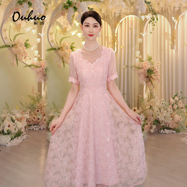 Pink generous and decent dress with a sense of gold for women summer ...