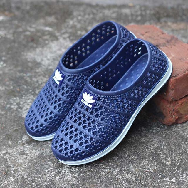 2025 Breathable hole shoes Beach shoes Men's summer new sandals casual ...