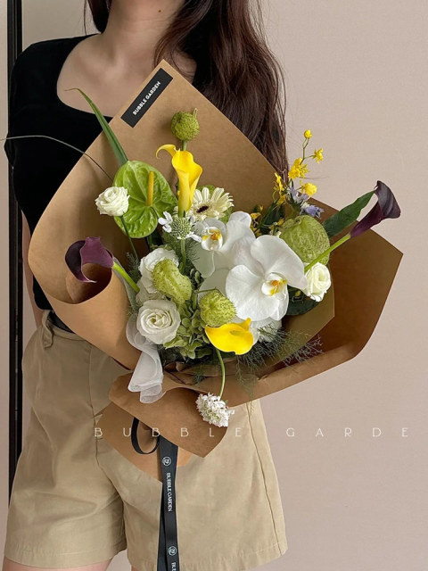38 Goddess Day White Hard Cardboard Hard Stand-Up Paper Bouquet Flowers ...