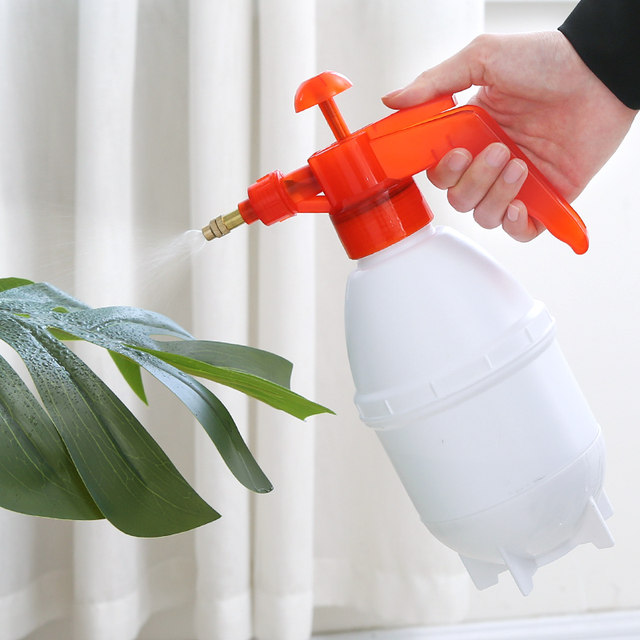 Watering watering pot manual air pressure cleaning spray pot household ...