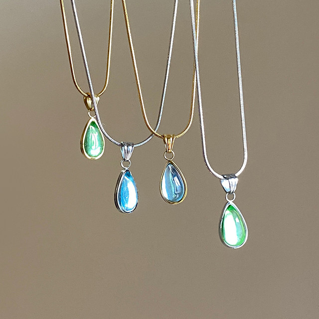 Water Drop Pendant Necklace Light Luxury Clasized Clasized Polite Chain ...