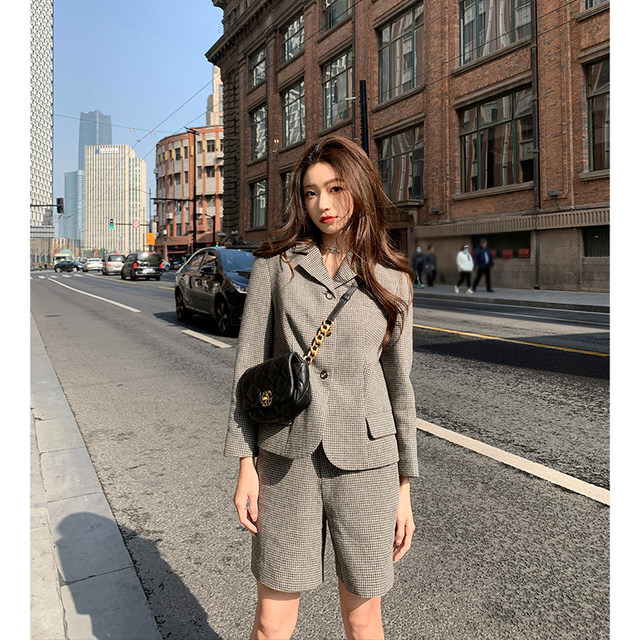 COOLLINE Lin Zixi private school beauty retro high-end suit shorts suit ...