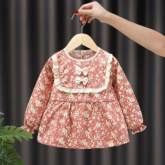 Smock for baby girls to wear when eating, protective clothing ...