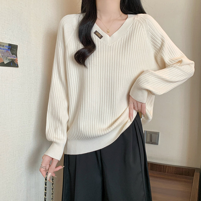 V -neck top female high -end sweater, autumn large size, loose, thin ...