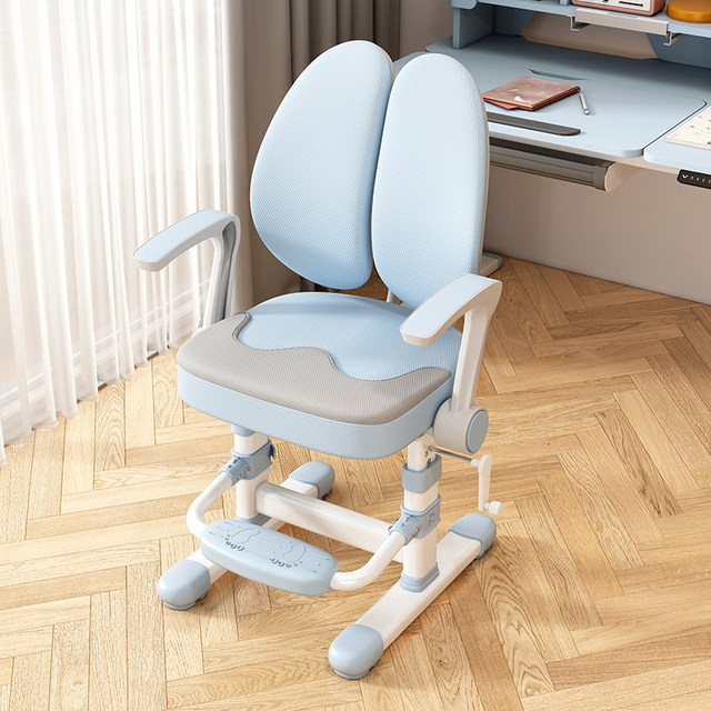 Children's learning chairs can be lifted back to back chairs and stools ...