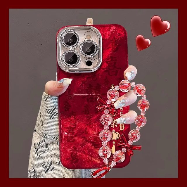 The year of the snake is smoothly applying Apple 16promax mobile phone ...