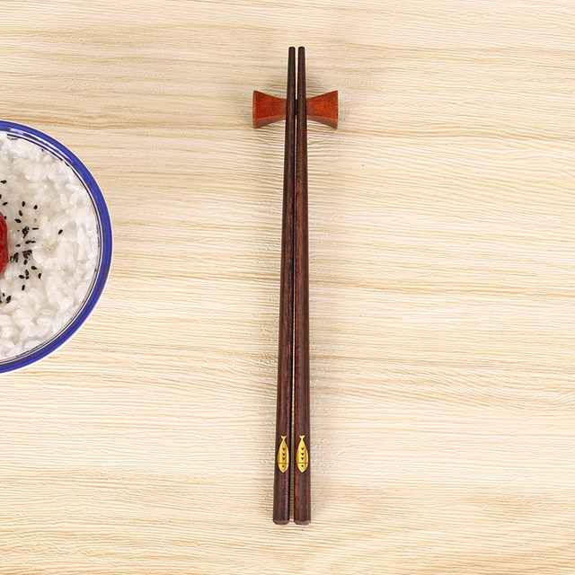 Sturdy logs, solid wood, pure chopsticks, household red sandalwood ...