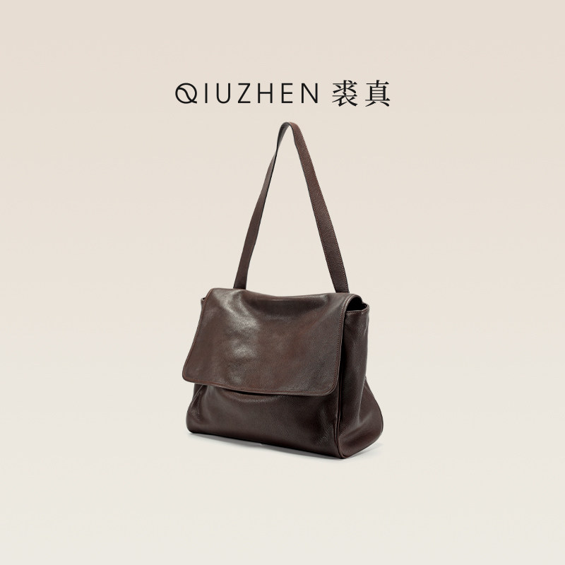 Qiu Zhen Vegetable Tanned Cowhide Postman Bag - Retro Leather Shoulder Bag