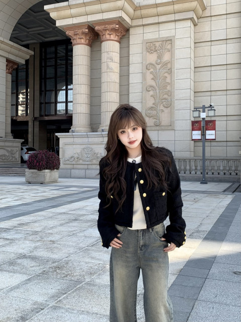 Luo Cheng's spring and autumn Xiaoxiang Feng jacket women's design ...