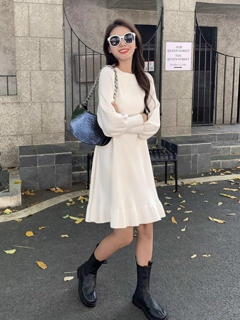 Red knitted fishtail dress female autumn and winter 2024 new small ...