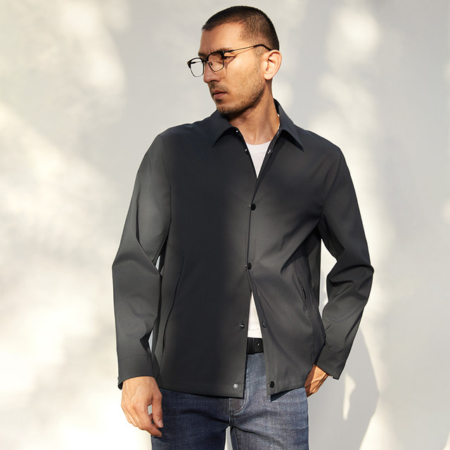 Italian L*P waterproof and windproof storm silk wool lapel business men ...