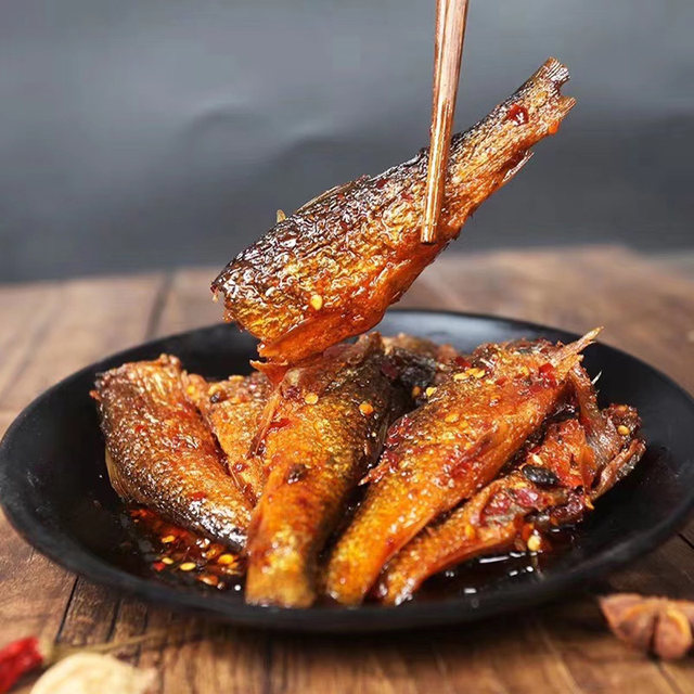 Spicy hand-shredded fish from Changsha, Hunan Province, small fish ...