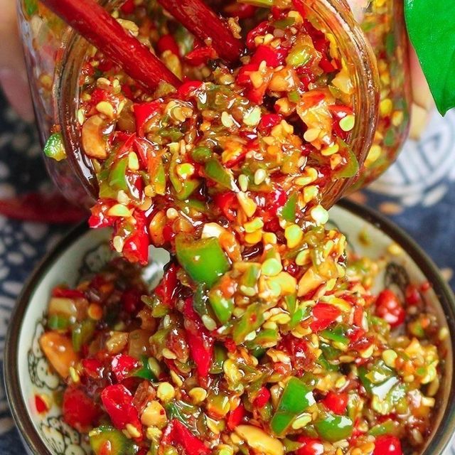 Hunan spicy chopped chili sauce, homemade rice sauce, garlic double ...