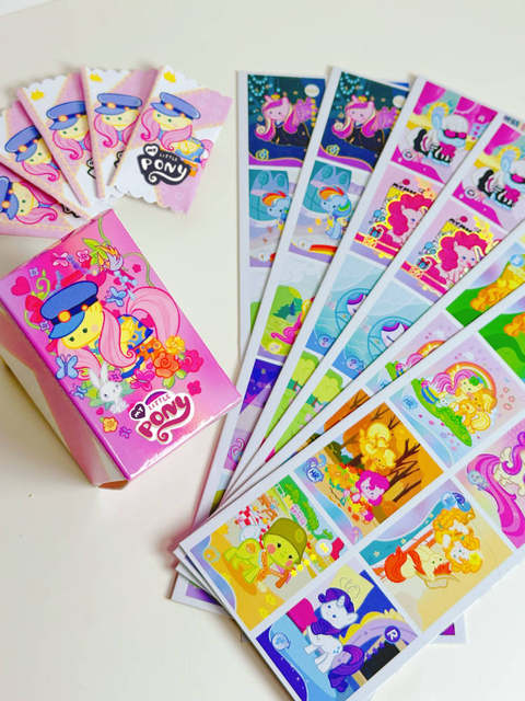 Fai 4 My Little Pony laser card peripherals with the same self-printed ...