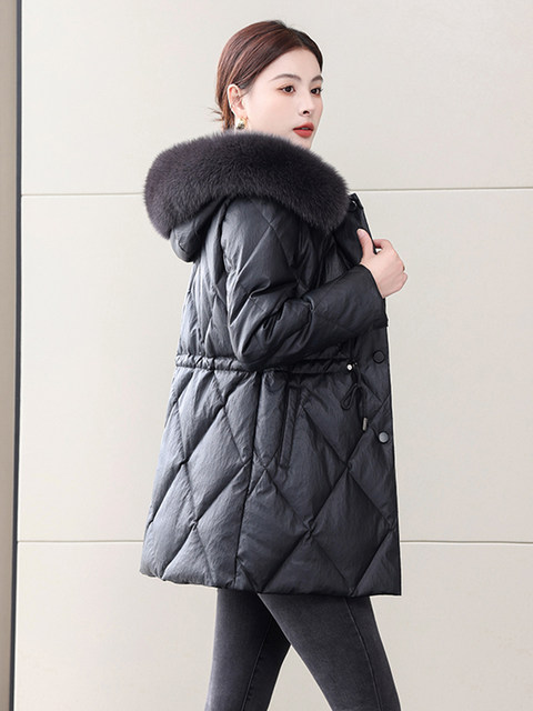 Haining genuine leather down jacket for women in winter 2024 new small ...
